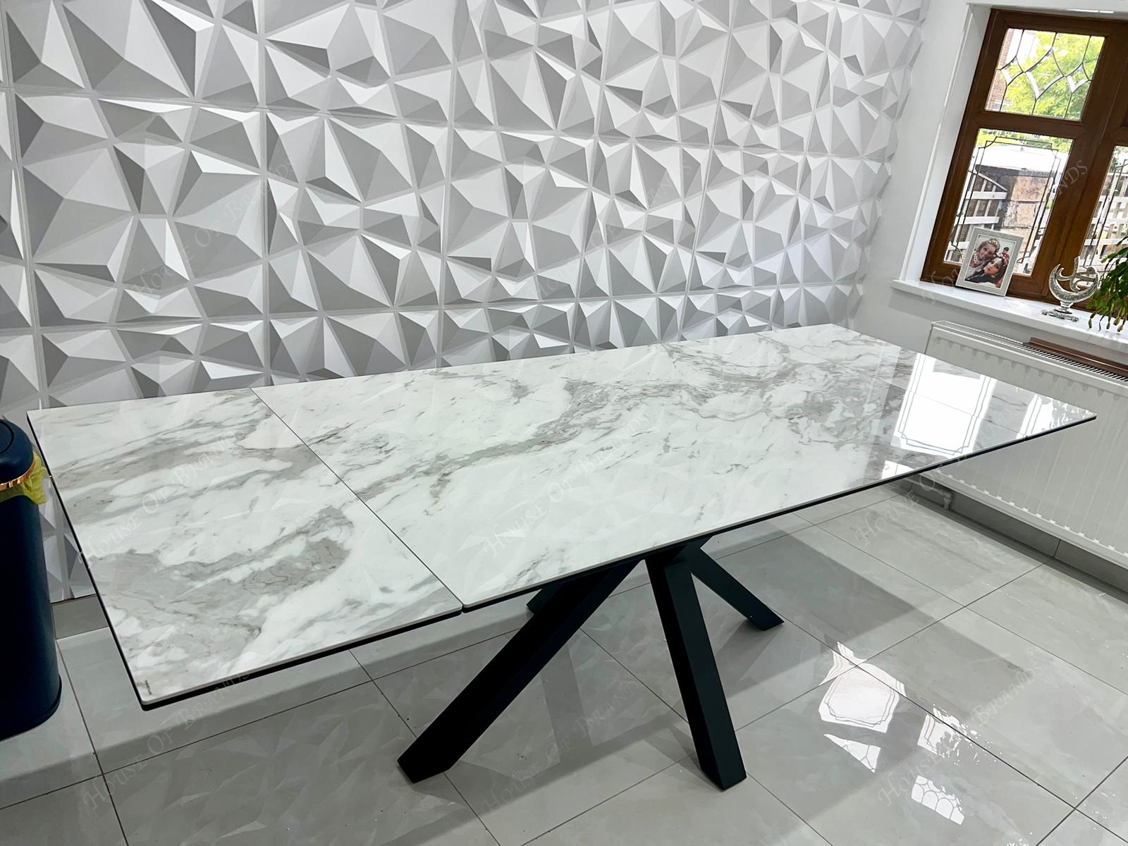 Phoenix White Extendable Ceramic Dining Table